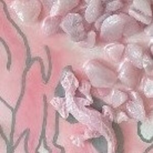 Pink Crystal Veins and Visitor - Etsy