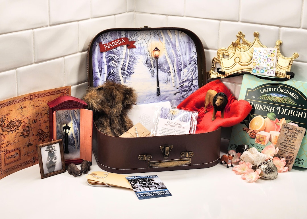 Narnia Interactive Movie Box – CS Lewis Gift, Family-friendly Movie ...