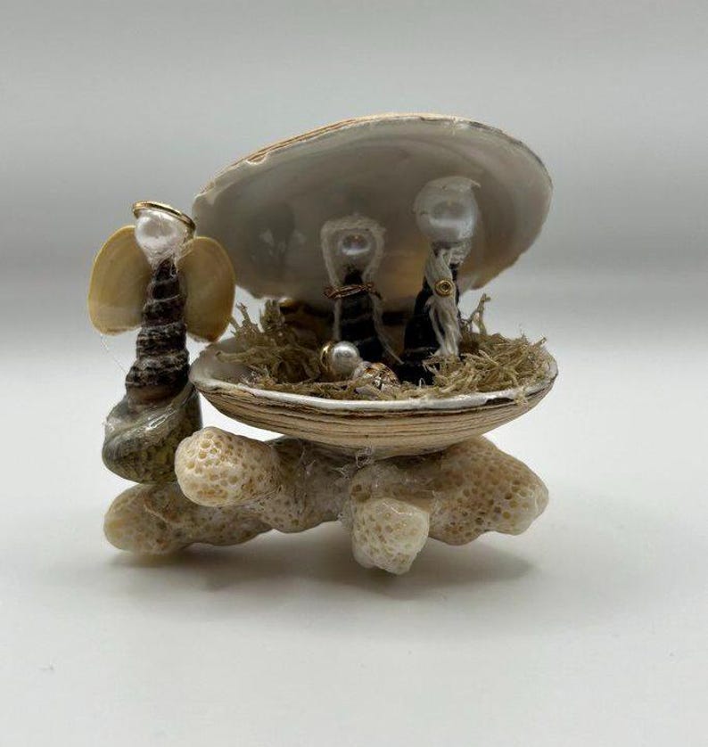 Small Clam Shell Nativity - Etsy