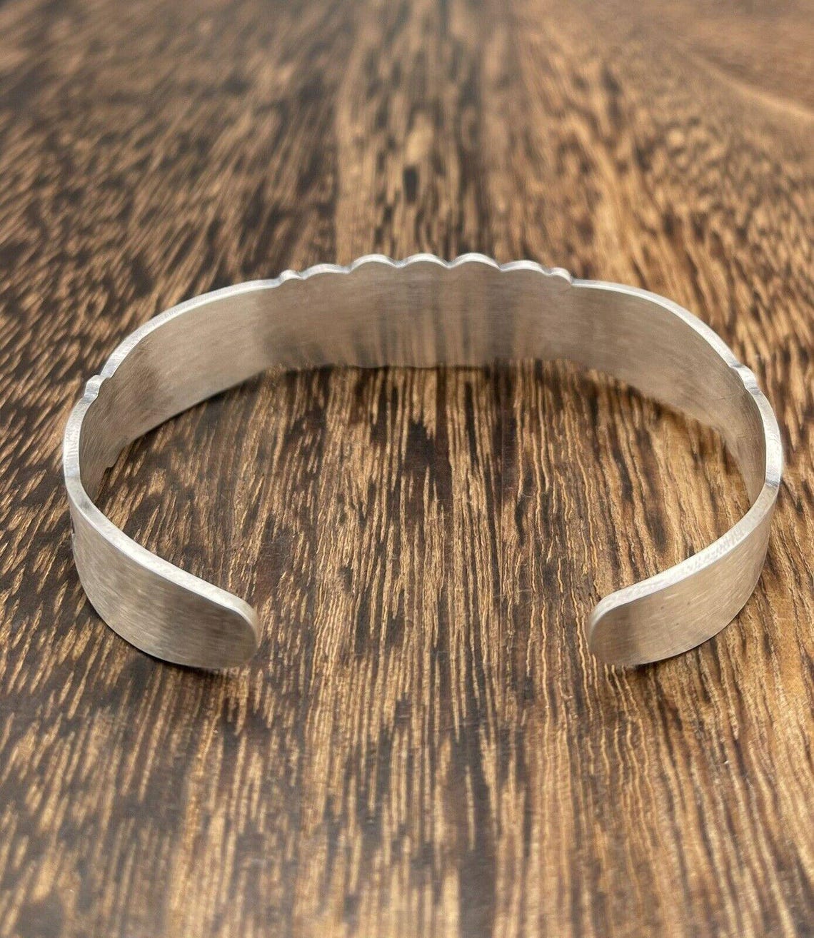 Native American Navajo Handmade Sterling Silver Old Look Design Cuff ...