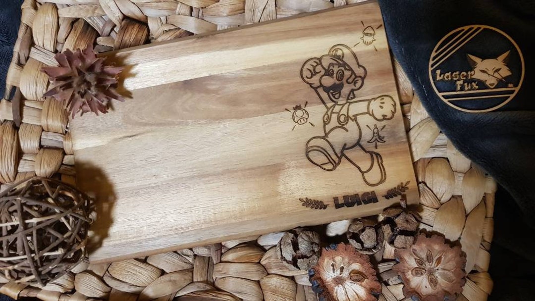 Luigi Super Mario Breakfast Board Wood Acacia Gift - Etsy