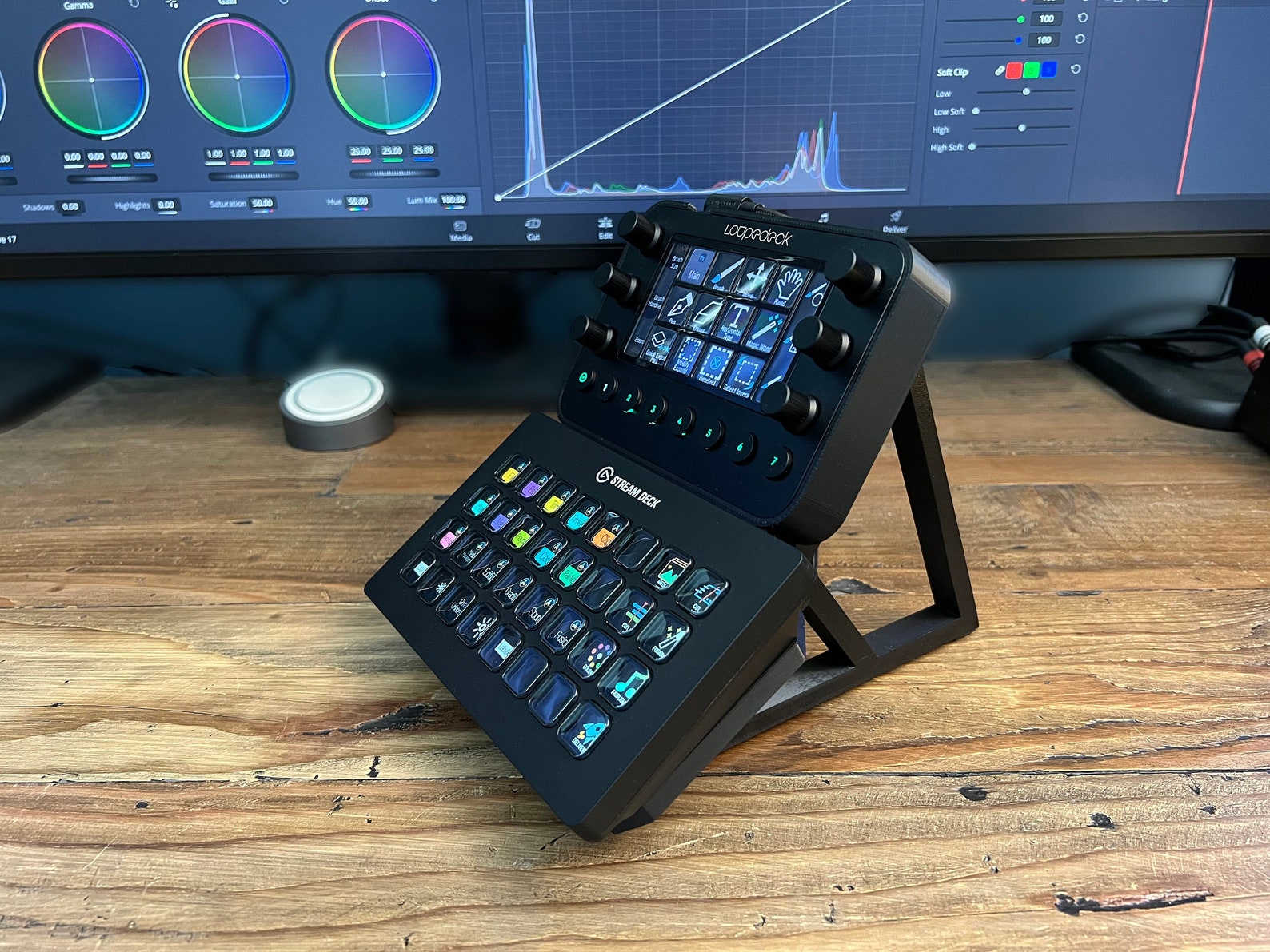 Stream Deck XL and Loupedeck Live Stand - Etsy