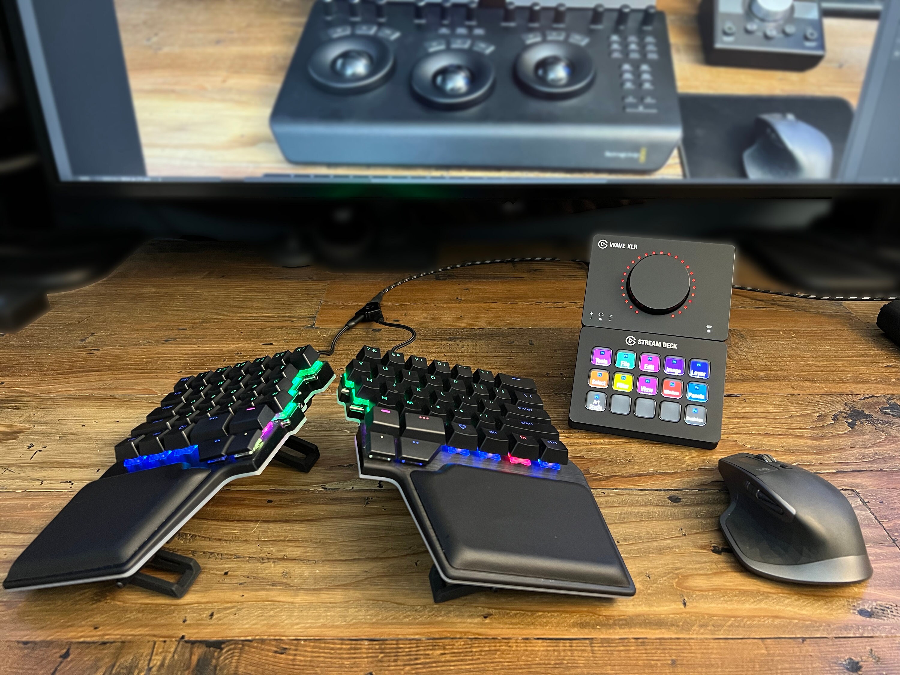 MK2 Stream Deck and Wave XLR Stand - Etsy