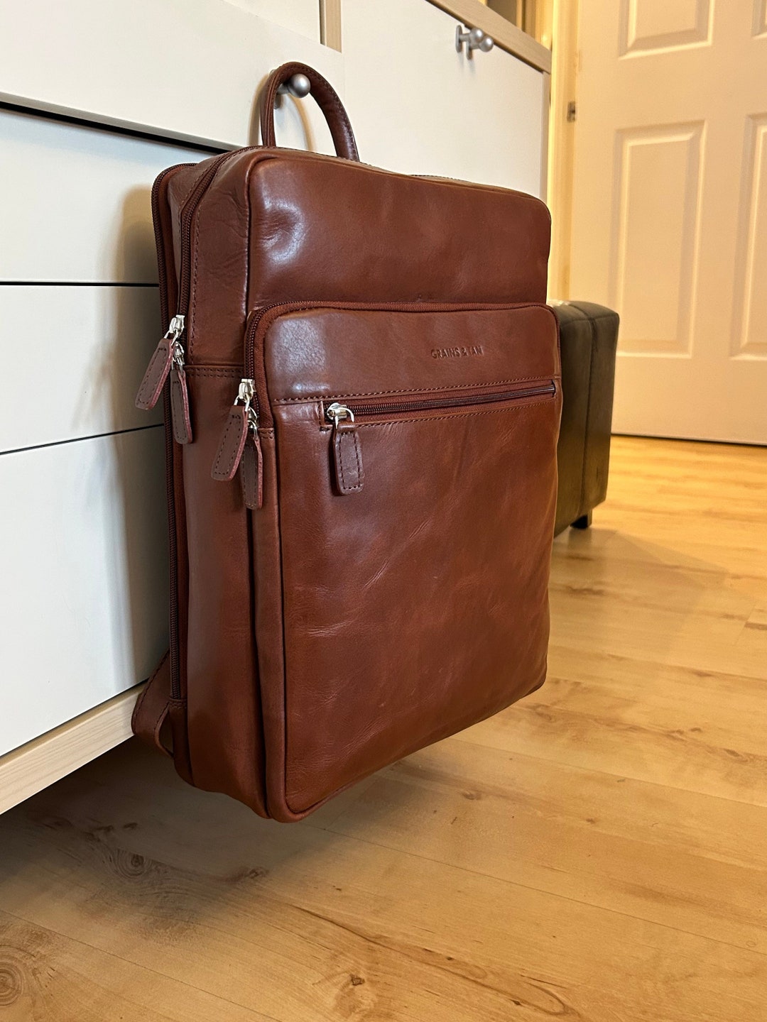 G&T Full-grain Leather Large Backpack for 17-inch Laptop, Padded ...