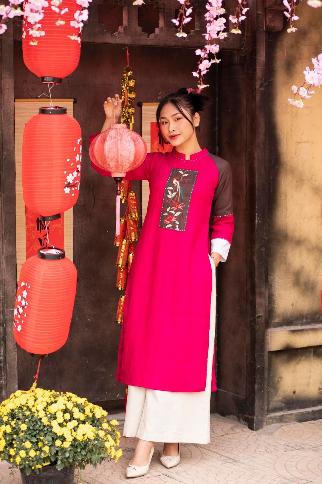 Custom Embroidery Linen Ao Dai, Springluc Pink Ao Dai Linen, Linen Ao ...
