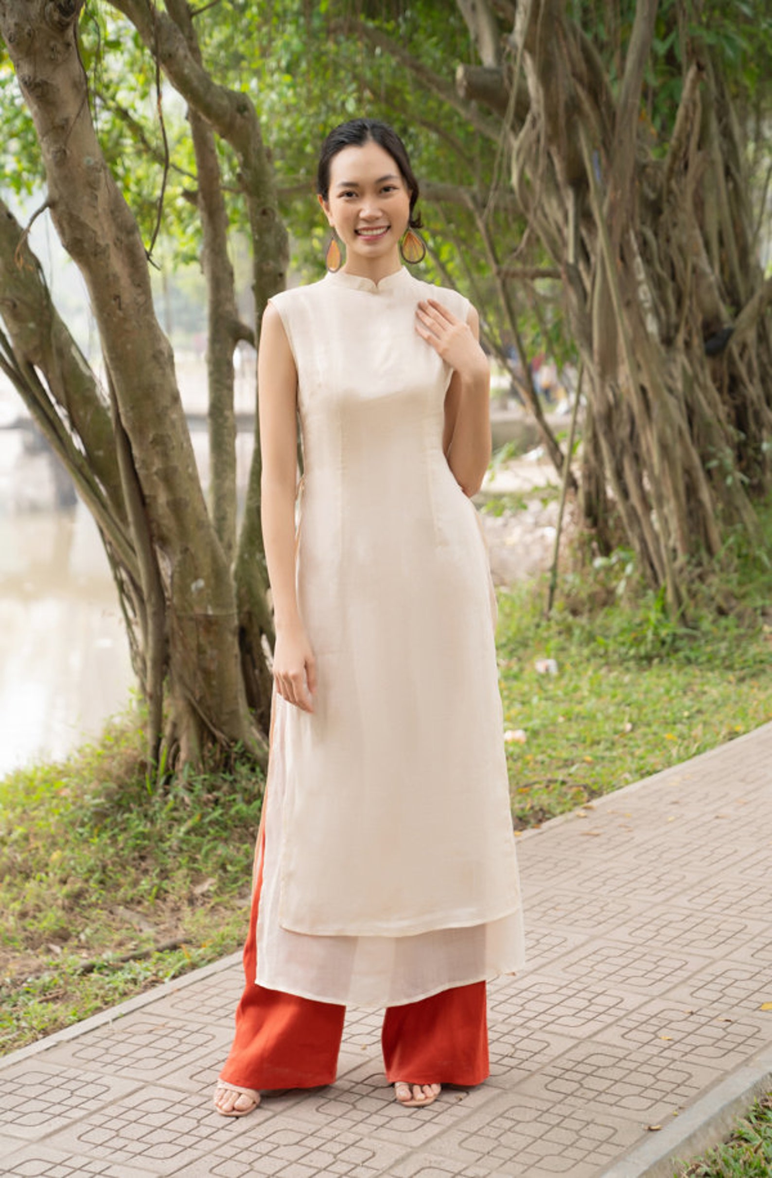 Sleeveless Linen Ao Dai, Double Layer Linen Ao Dai, Linen Ao Dai for ...