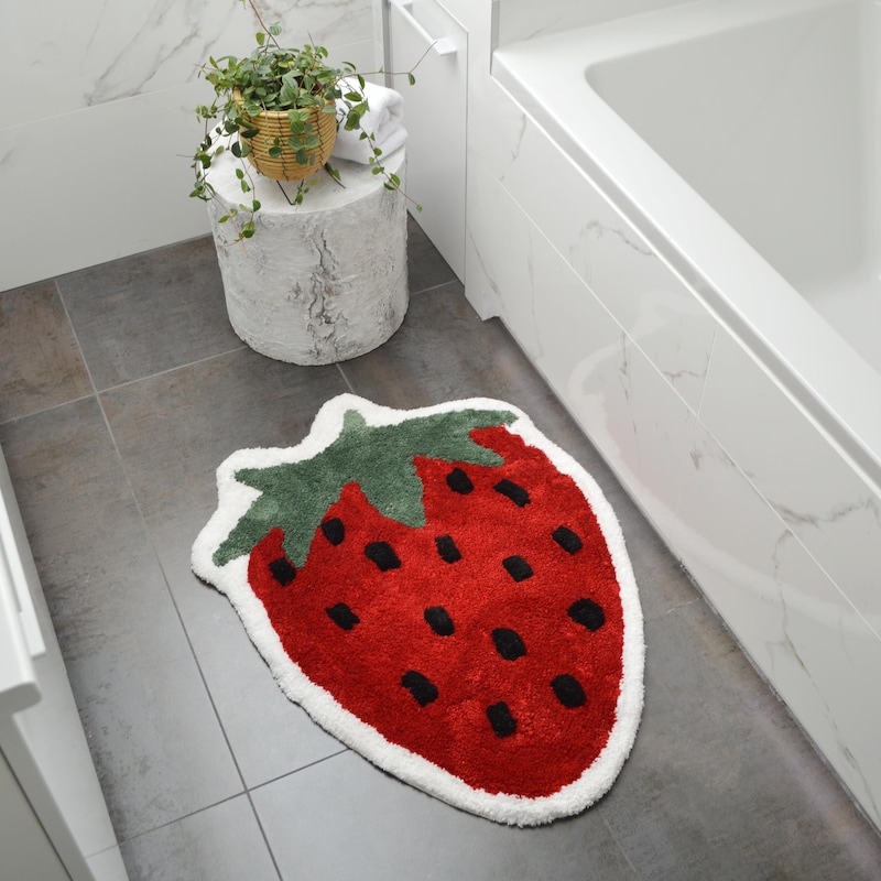 Strawberry Rug - Etsy