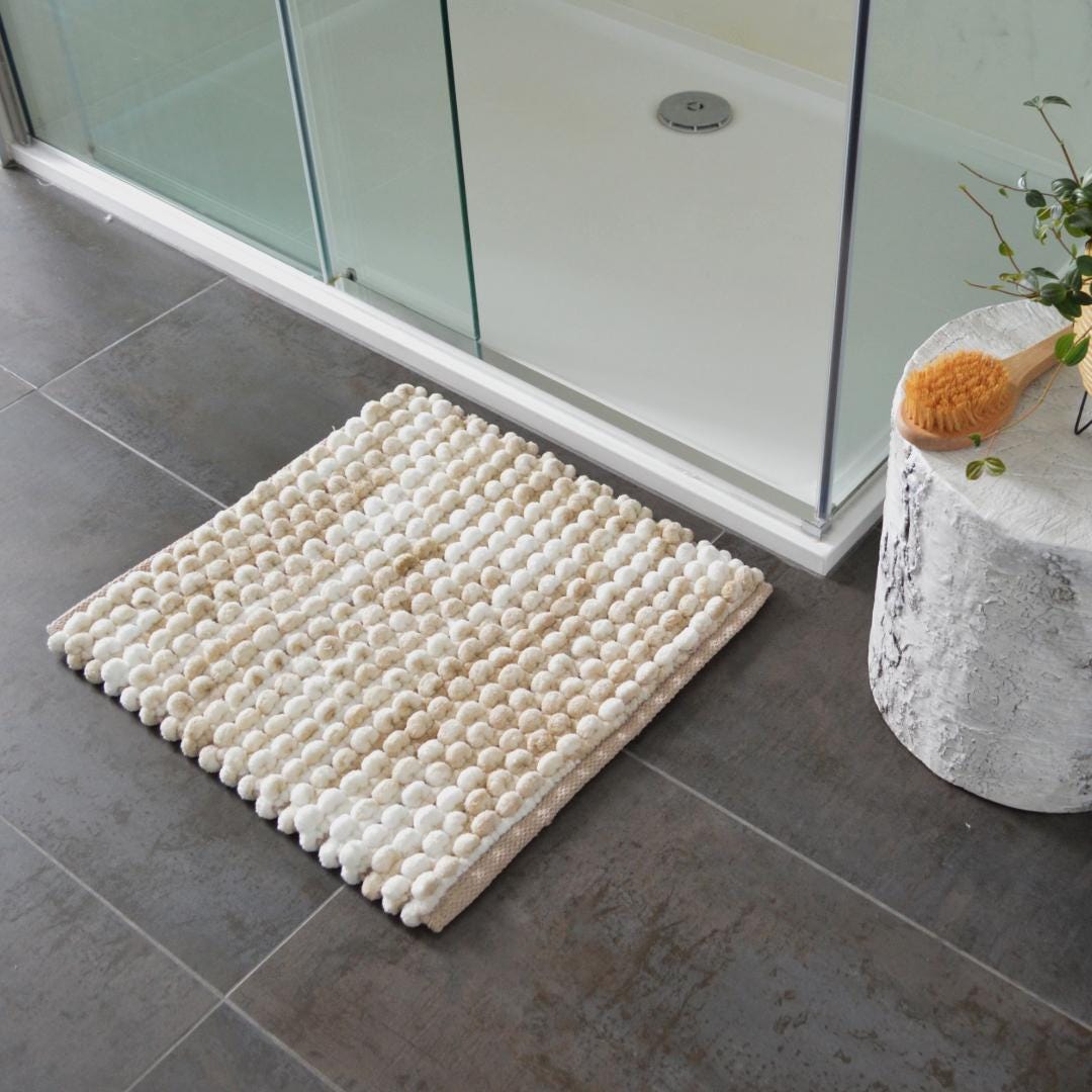 Square Marble Bath Mat, Chunky Hand Woven Bobble Design - Square Bath ...