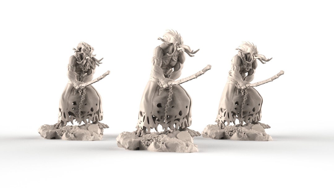 Deepspawn Pose 2 - Mind Flayer in Three Styles - 3D Printed Miniature ...