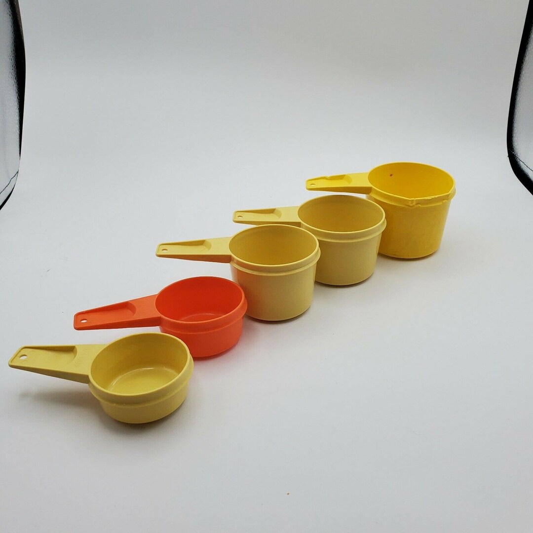 Vintage Set of 5 Tupperware Measuring Replacement Cups Nesting Scoops ...