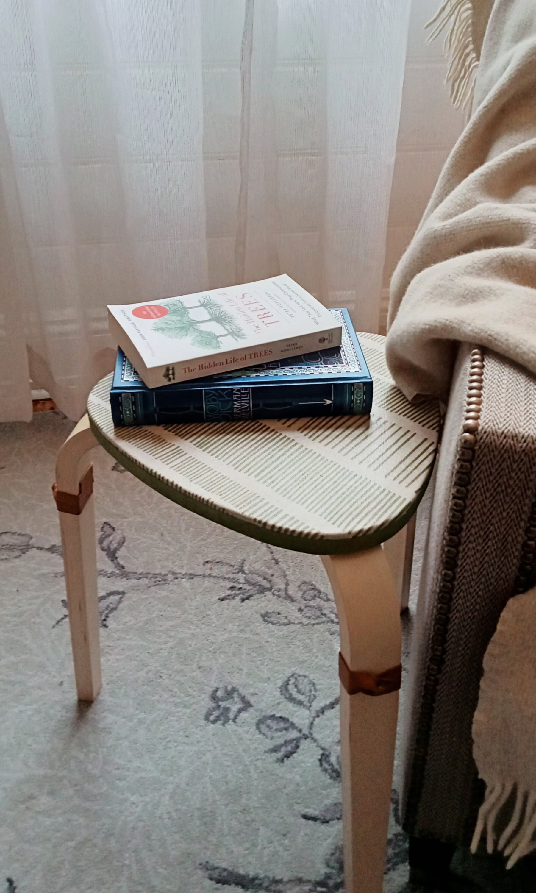 Chairs & Ottomans Home & Living Black Cockatoo Australian side table ...