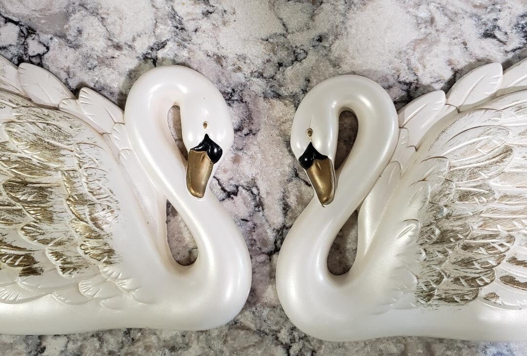 Vintage Miller Studio Swan Chalkware, Vintage Bathroom Decor, Vintage ...
