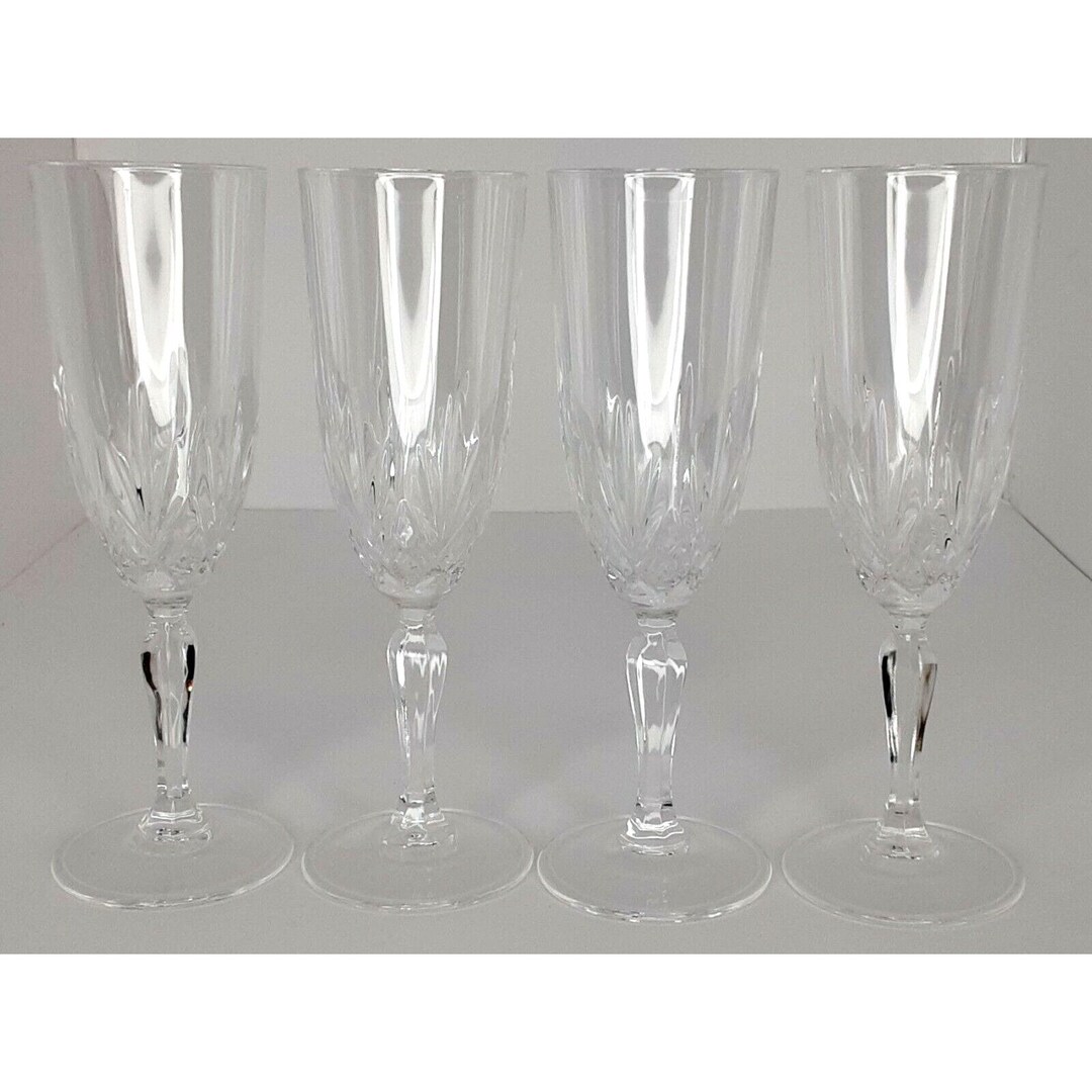 Oneida Blown Glass Lucia Fluted Champagne Glass Set of 4 Vintage ...