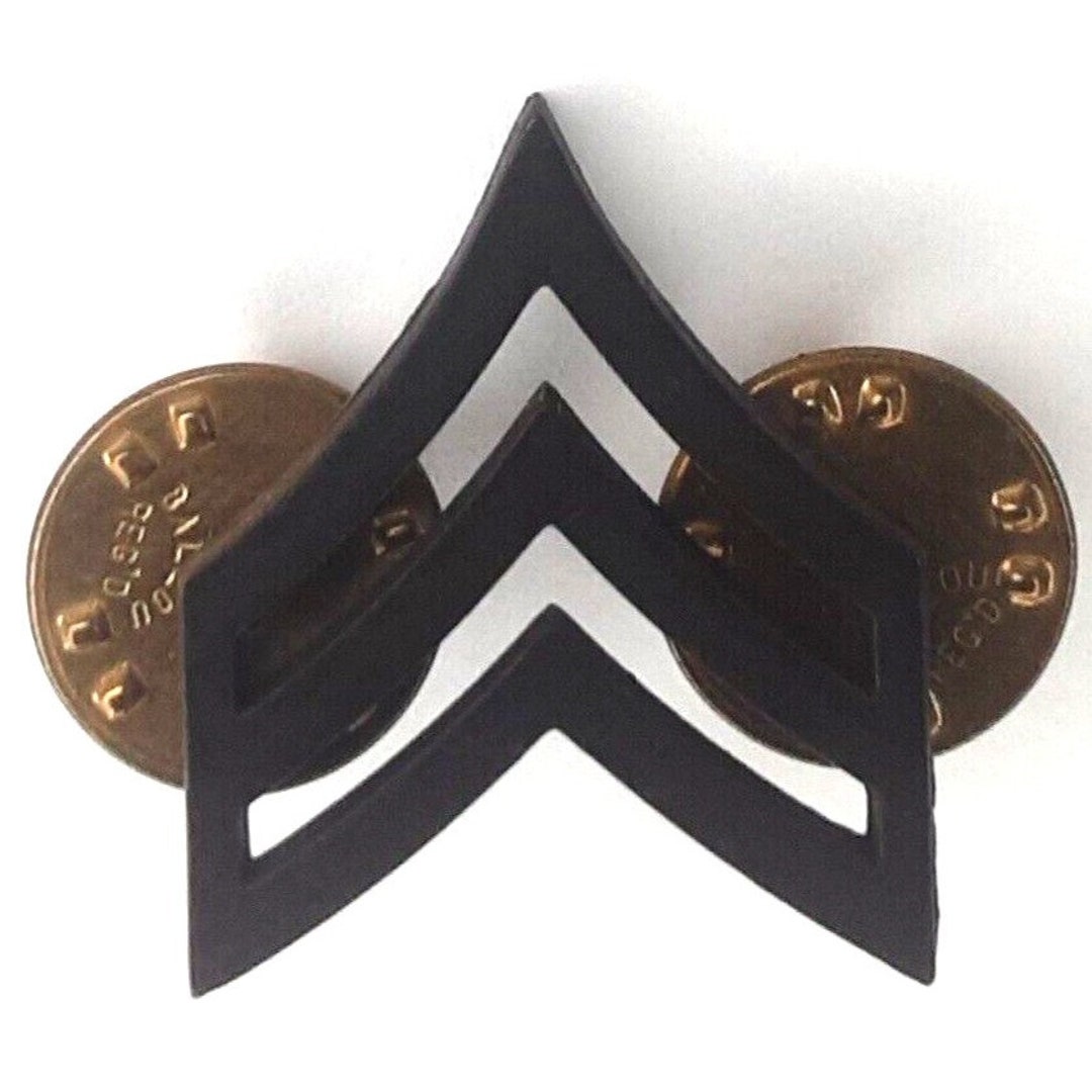 United States Army E 5 Sergeant Insignia Metal Vintage Militaria Lapel ...