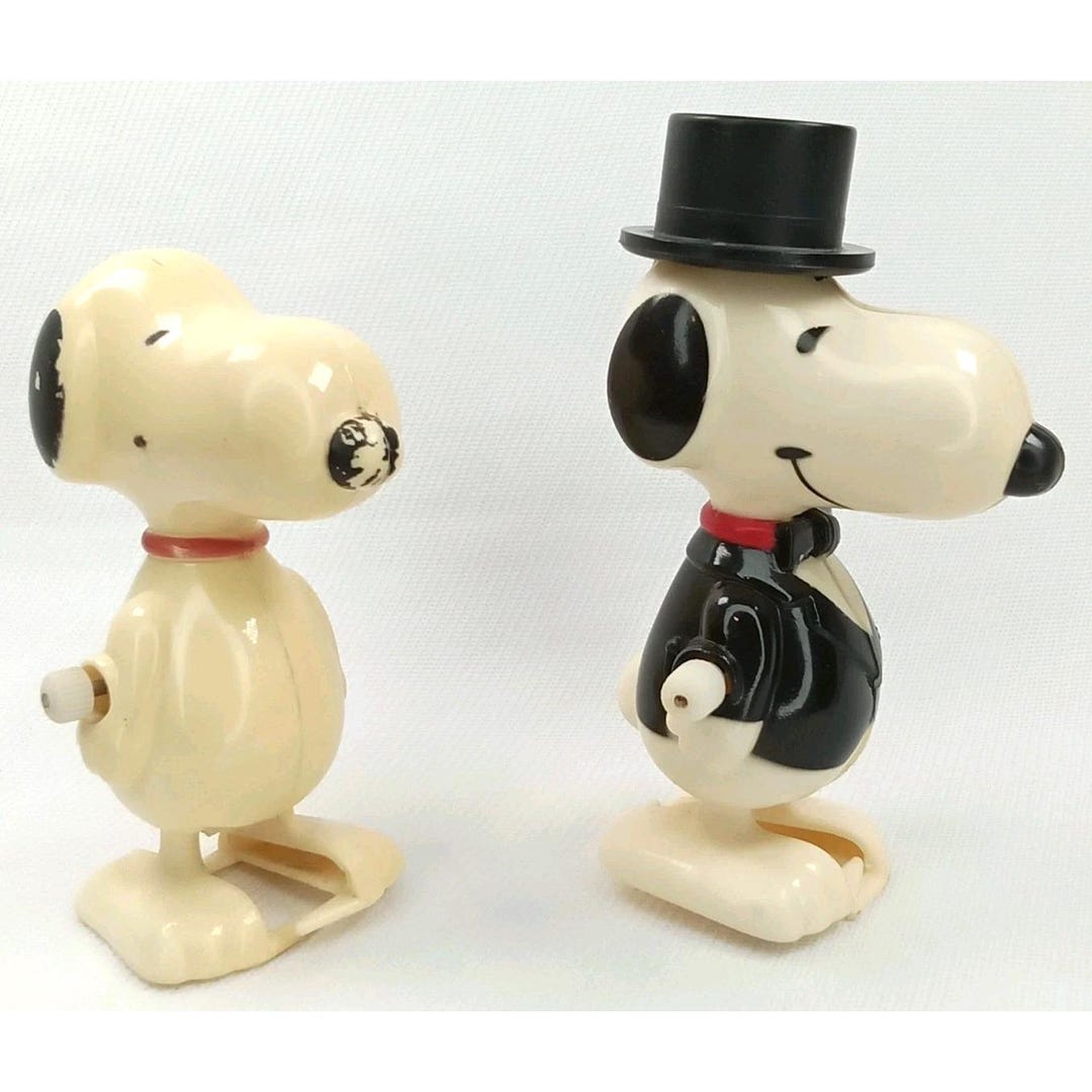 Vintage Snoopy Wind-up Toy Set: Peanuts Gang Collectibles - Etsy