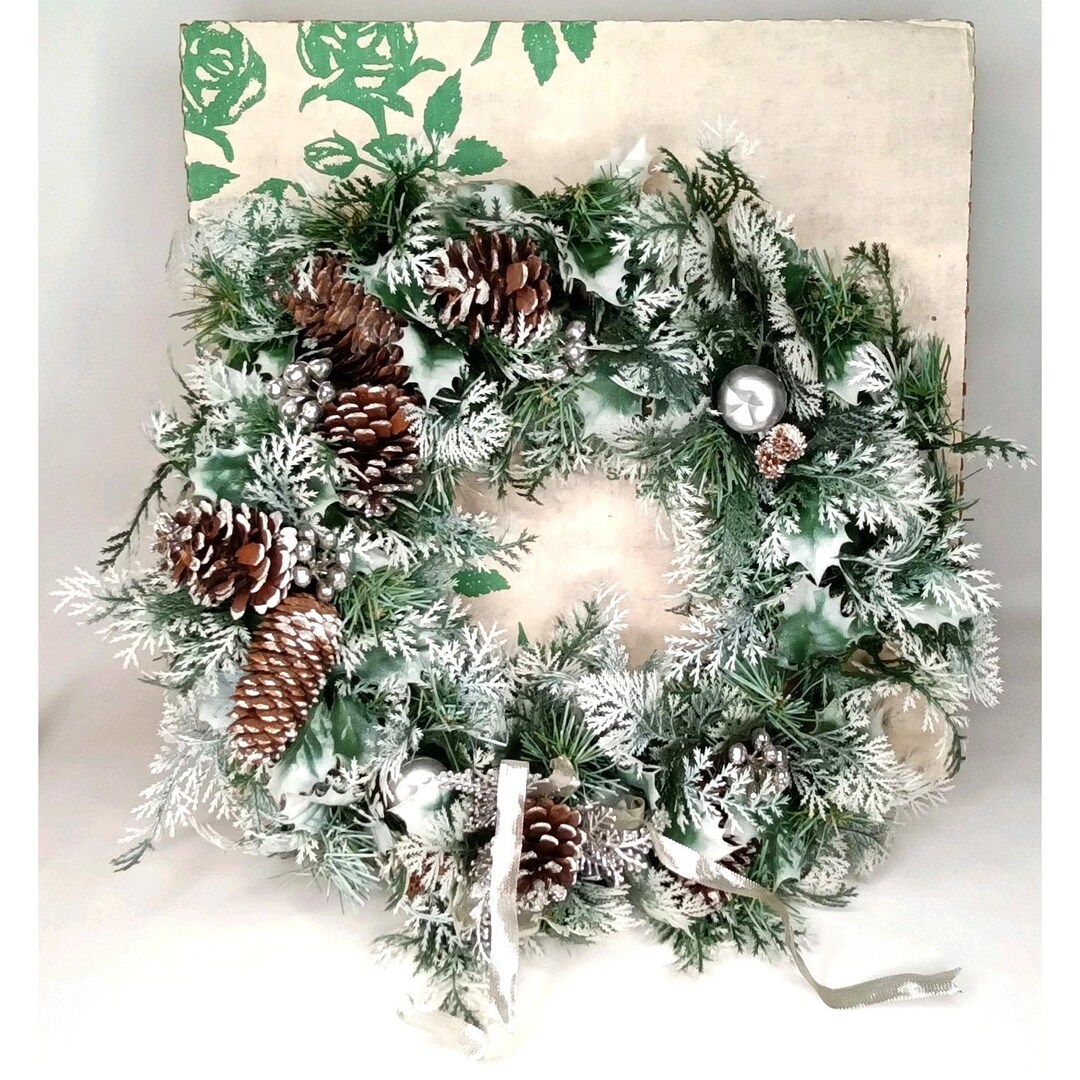 Vintage Christmas Wreath: 1970s Teters Flowers, Original Box, Made in ...