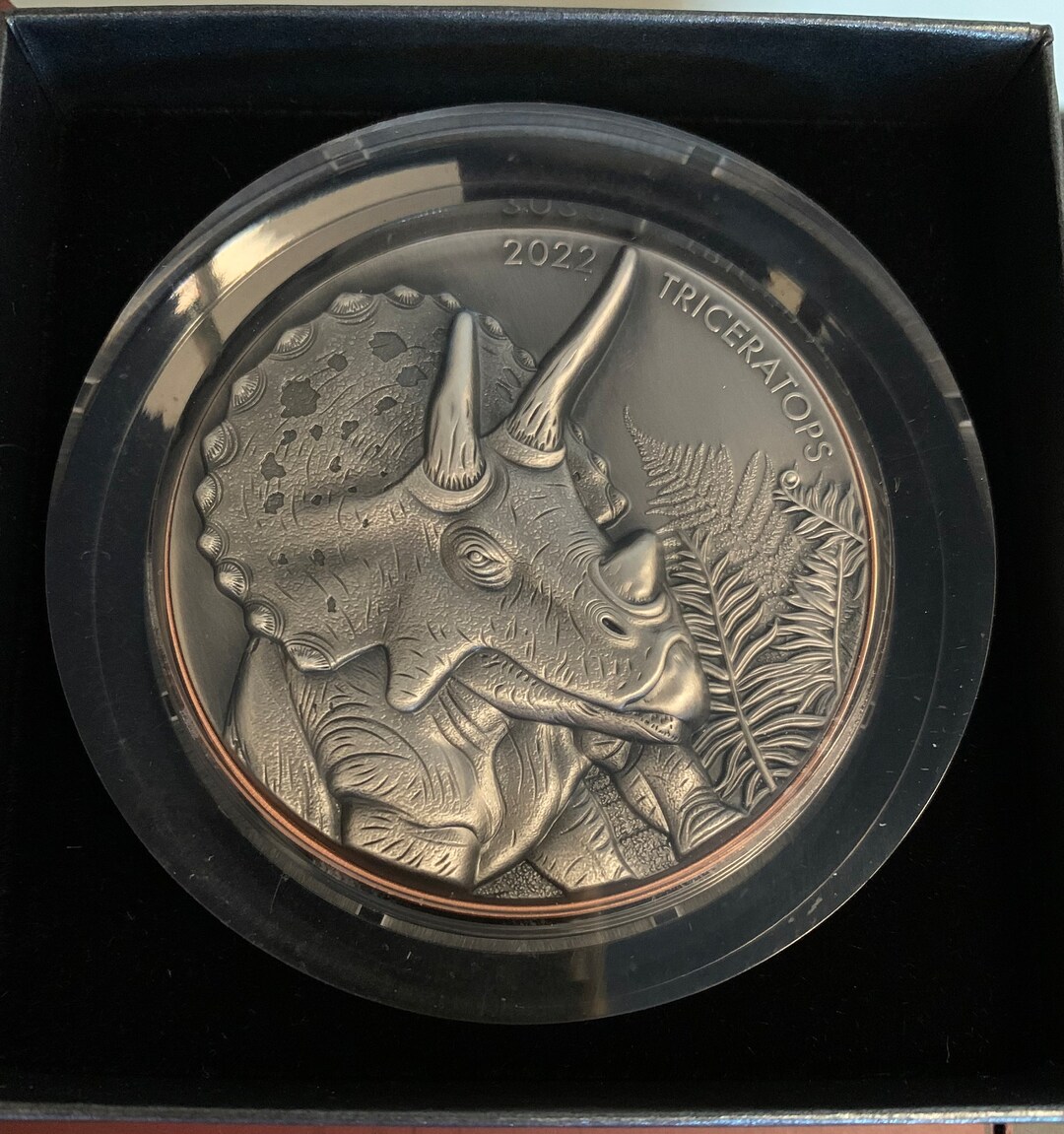 Vanuatu 2022 Double Silver Giant: Triceratops 10g Silver With Copper ...