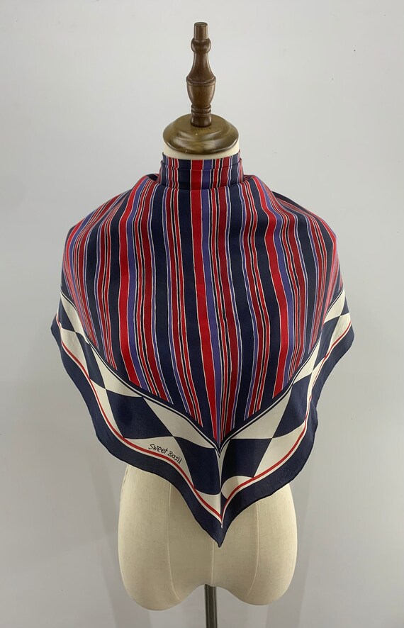Vintage Sweet Basil Silk Scarf, Classic Scarf, Women … - Gem