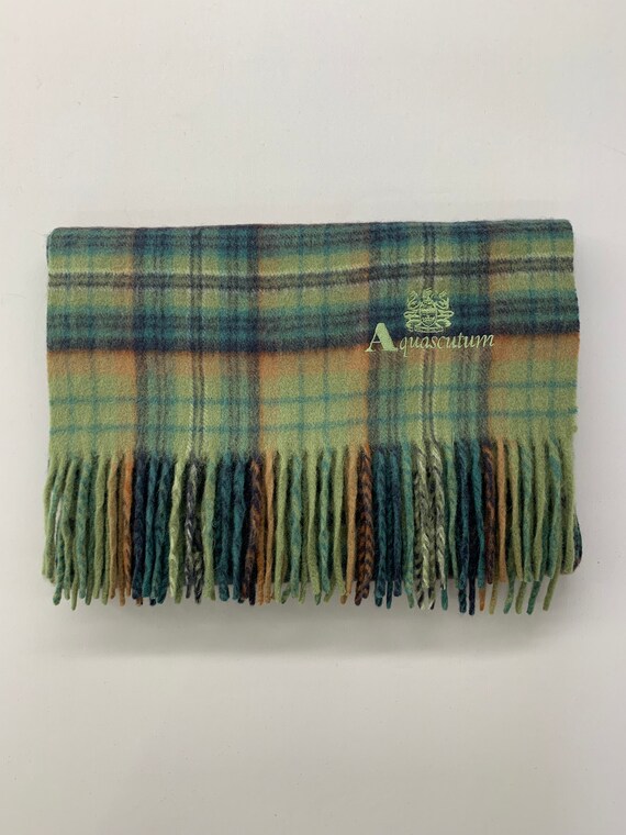 Aquascutum scarf store