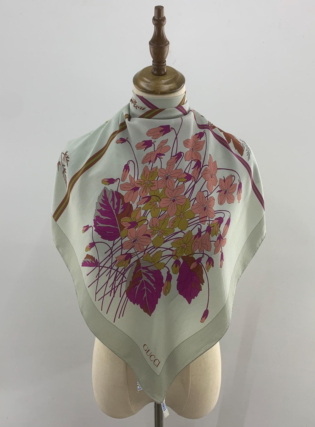 Authentic Gucci Silk Scarf Vintage Gucci Scarf Floral Flowers Print ...