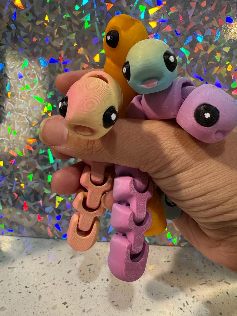 3D Printed Gummy Worm Fidget Toy: Bendable, Colorful PLA Plastic - Etsy