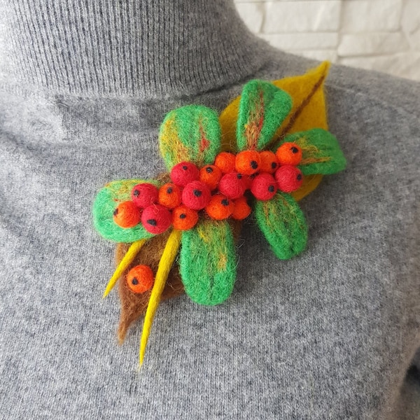 Felt Brooch - Etsy