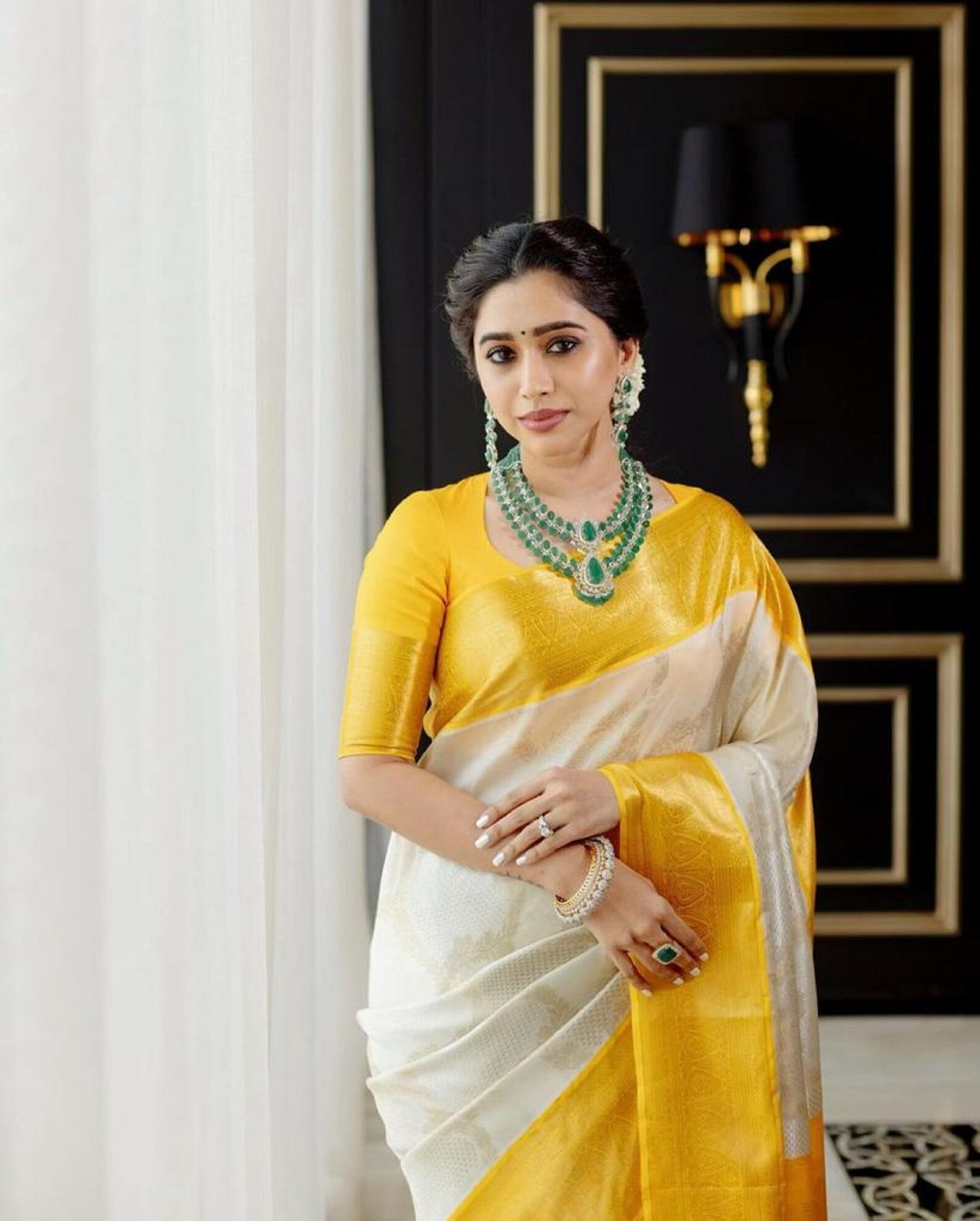 Yellow Party Wear Saree Wedding Wear Saree Stunning Look Saree Katan ...