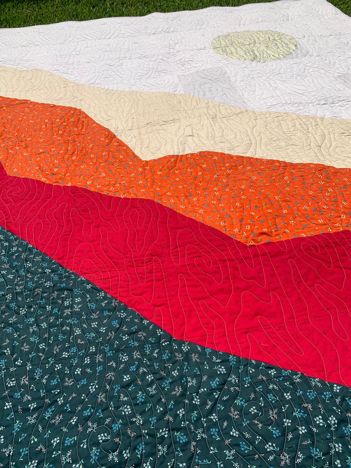 Under the Floral Moon - Golden Canyon Quilt - Etsy