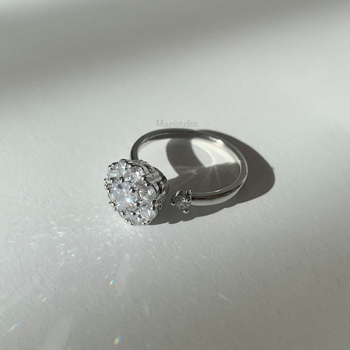 Diamond Anxiety Ring Crystal Centre Rotating Spinner Ring - Etsy