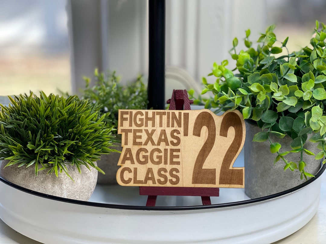Wooden Fightin' Texas Aggie Class '22-horizontal Aggie Graduation ...