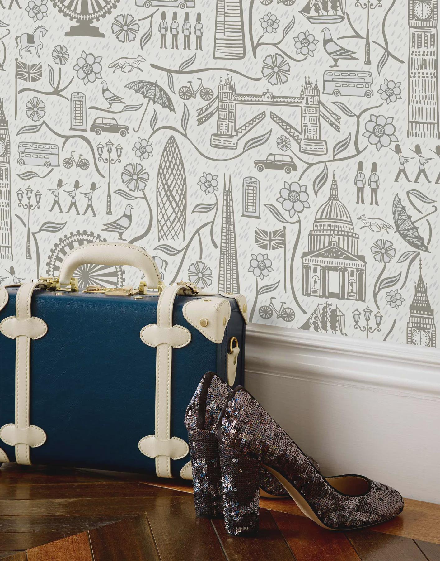 London Calling Wallpaper - Traditional Wallpaper - Etsy