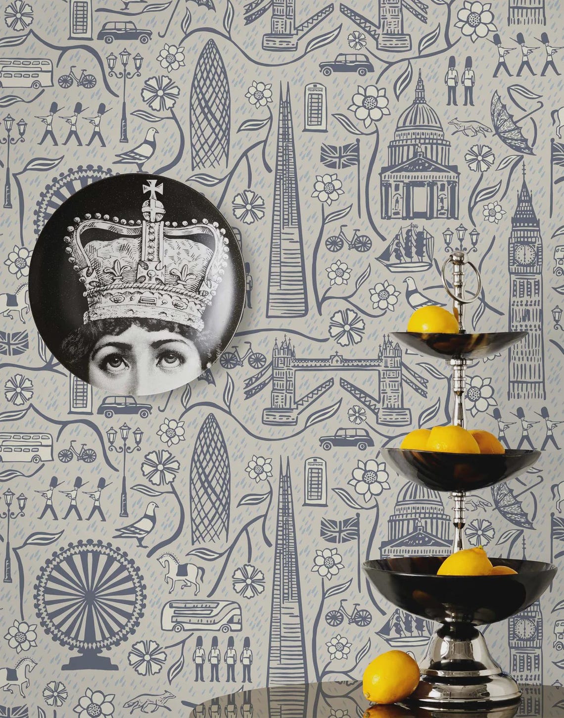 London Calling Wallpaper - Traditional Wallpaper - Etsy