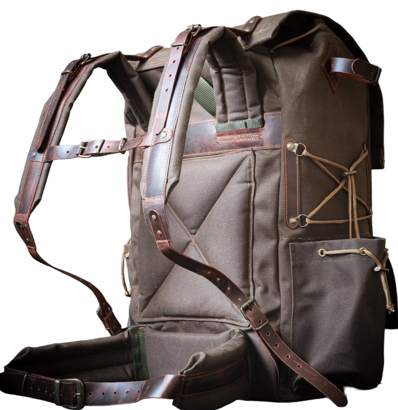 Hiking | Canvas Flap | Hiking Backpack | Hiking Bag | Leather and ...