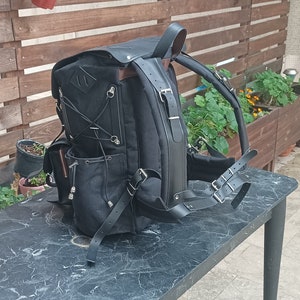 30L to 80L | Bushcraft Backpack | Leather and Waxed Canvas Backpack ...