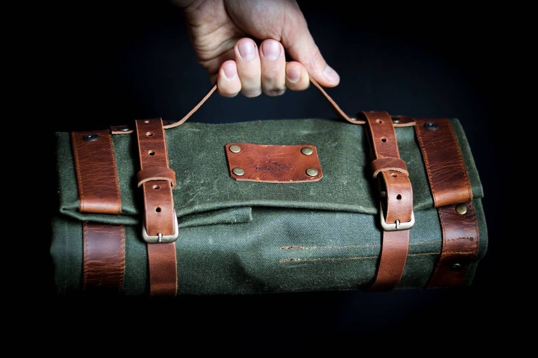 Bushcraft Leather Knife Bag, 7 Blade Pockets, 1 Glove Compartment - Etsy