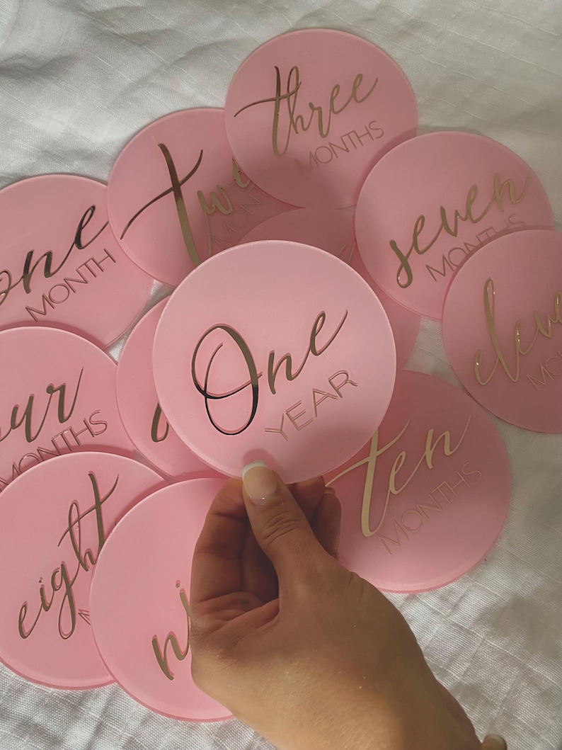 Baby Milestones | Monthly Acrylic Discs - Etsy