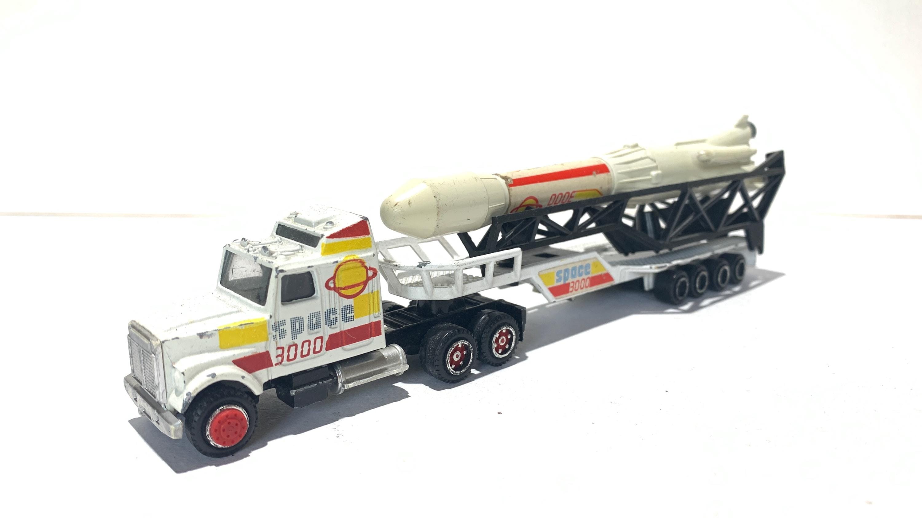 Majorette Kenworth Low Loader Truck - Rocket Space 3000 Vintage Cars No ...