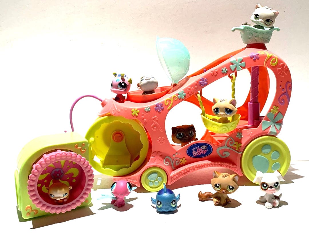 Vintage Littlest Pet Shop Paw Powered Cruiser - LPS Vehicle + 10 Pets ...