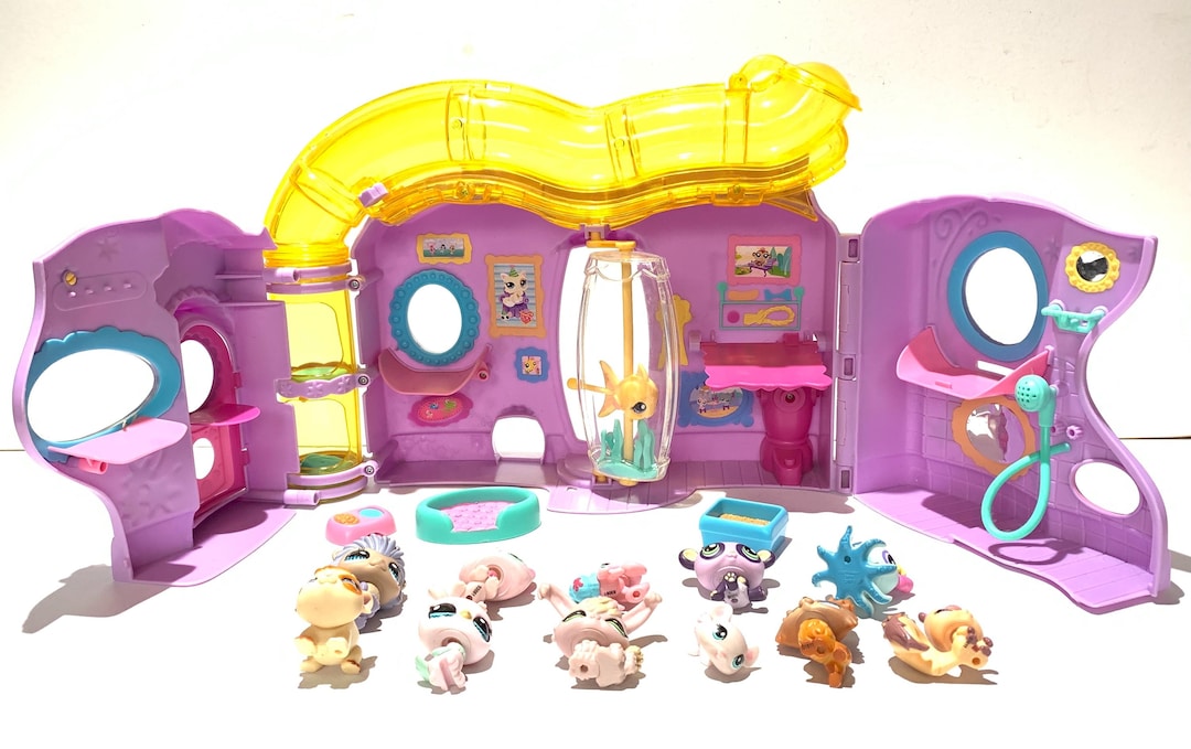 Littlest Pet Shop Play Set LPS Lovin Playhouse / Aquarium / Octopus ...