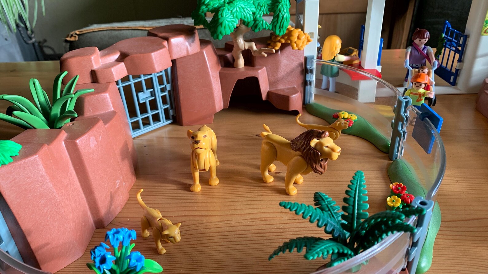 Playmobil Zoo 4850 + Panda Family 3241 + Penguins 4013 / Elephants ...