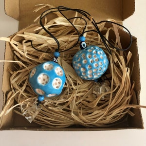 Set of 2 Essential Oil Car Clay Diffuser, Ceramic Ball Home Diffusers ...