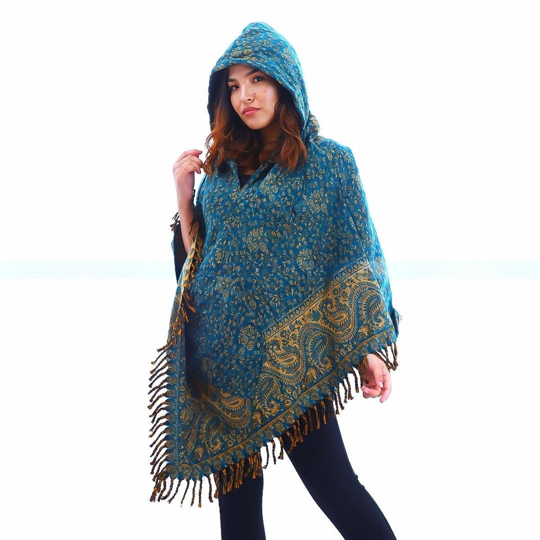 Himalayan Yak Wool Hooded Poncho, Soft & Warm Fleece in Hood for Men ...