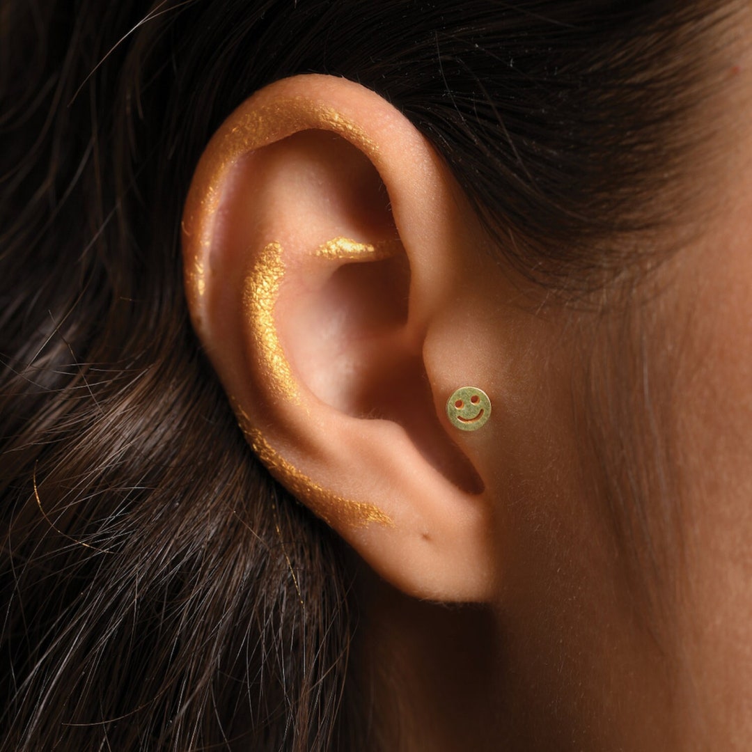 Smiley 14K Gold Stud Screw Back Ear Piercing - Etsy