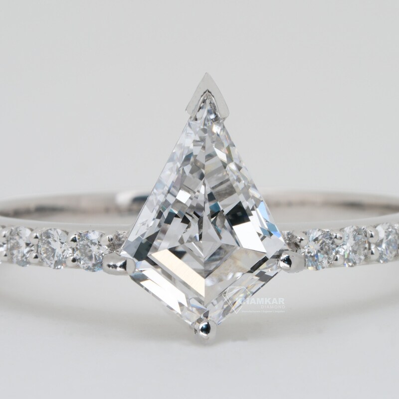 Kite Diamond Ring - Etsy