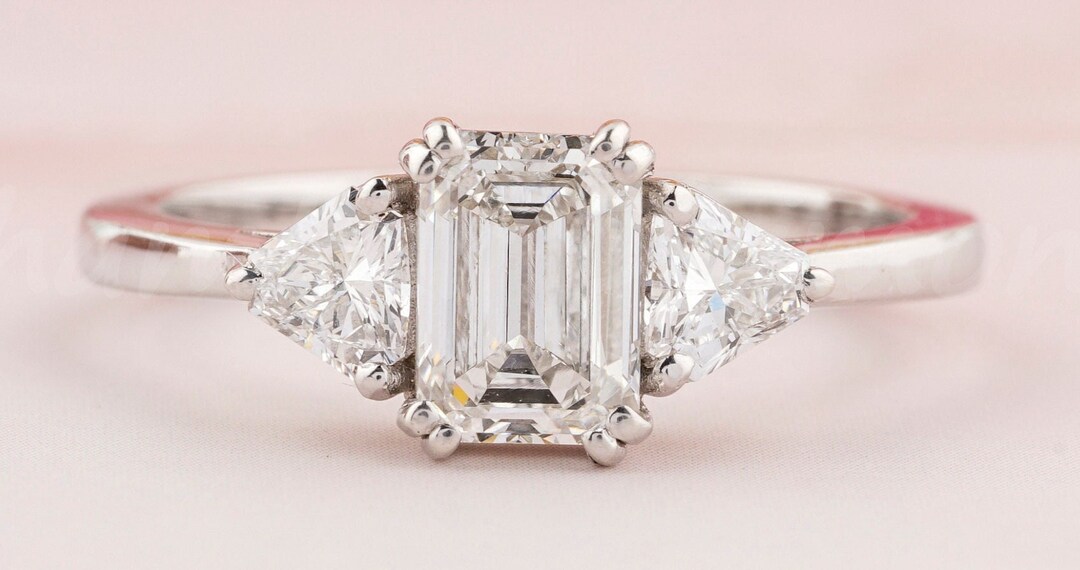 Emerald Cut Lab Grown Diamond Ring,calf Head Three Stone Engagement ...