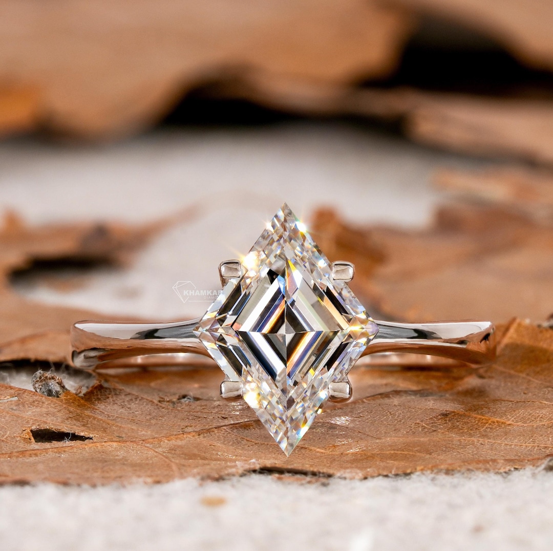 2.00CT Lozenge Cut Diamond Ring,solitaire Engagement Ring,lab Grown ...