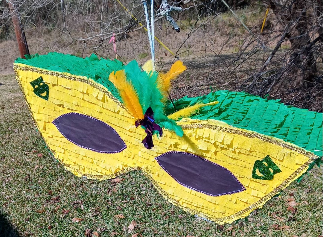 Mardi Gras Pinata Mardi Gras Mask Piñata - Etsy
