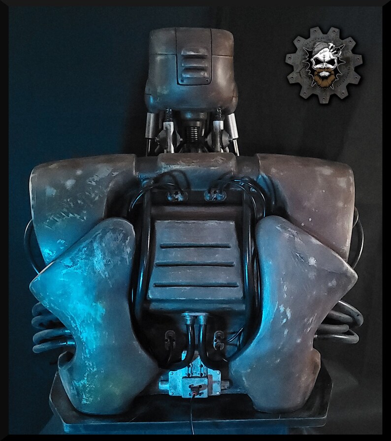 ABC Warrior Judge Dredd War Robot Bust Lifesize 2000AD Hammerstein Made ...