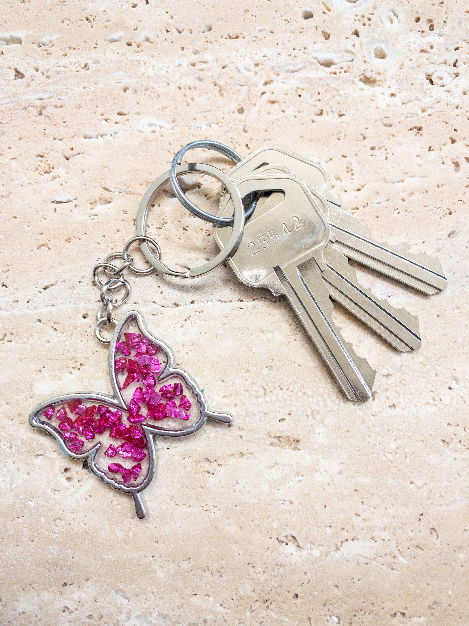 Crushed Glass in Resin Keychain. Silver Butterfly Metal Split - Etsy