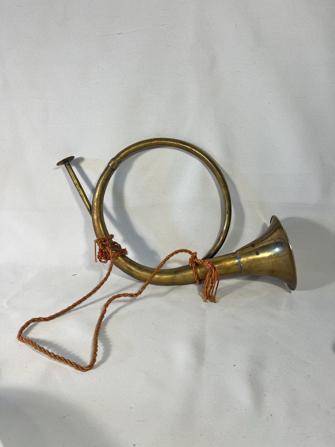 Vintage-style Brass Hunting Horn Replica With Decorative Rope – Rustic ...